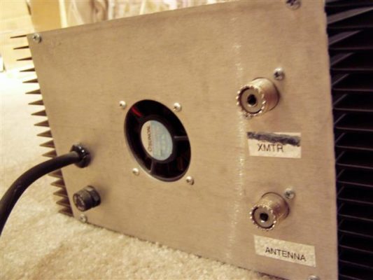 Palomar Deluxe 250 CB Radio Amplifier Review | CB Radio Magazine